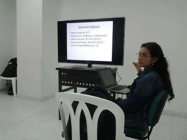 Librerías para manipulación del DOM && Introducción a git y github ... Librerías para manipulación del DOM && Introducción a git y github ...